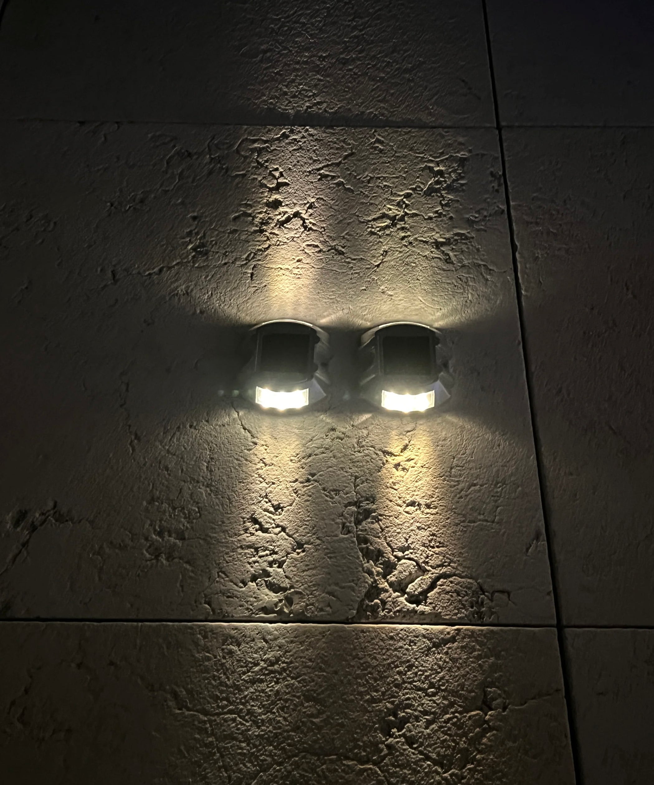 Solar LED Driveway Markers (2-pk) – Light Letter